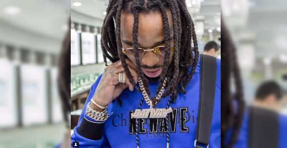 Migos Quavo Gets New Icy ‘Dat Way’ Chain | Welcome To KollegeKidd.com